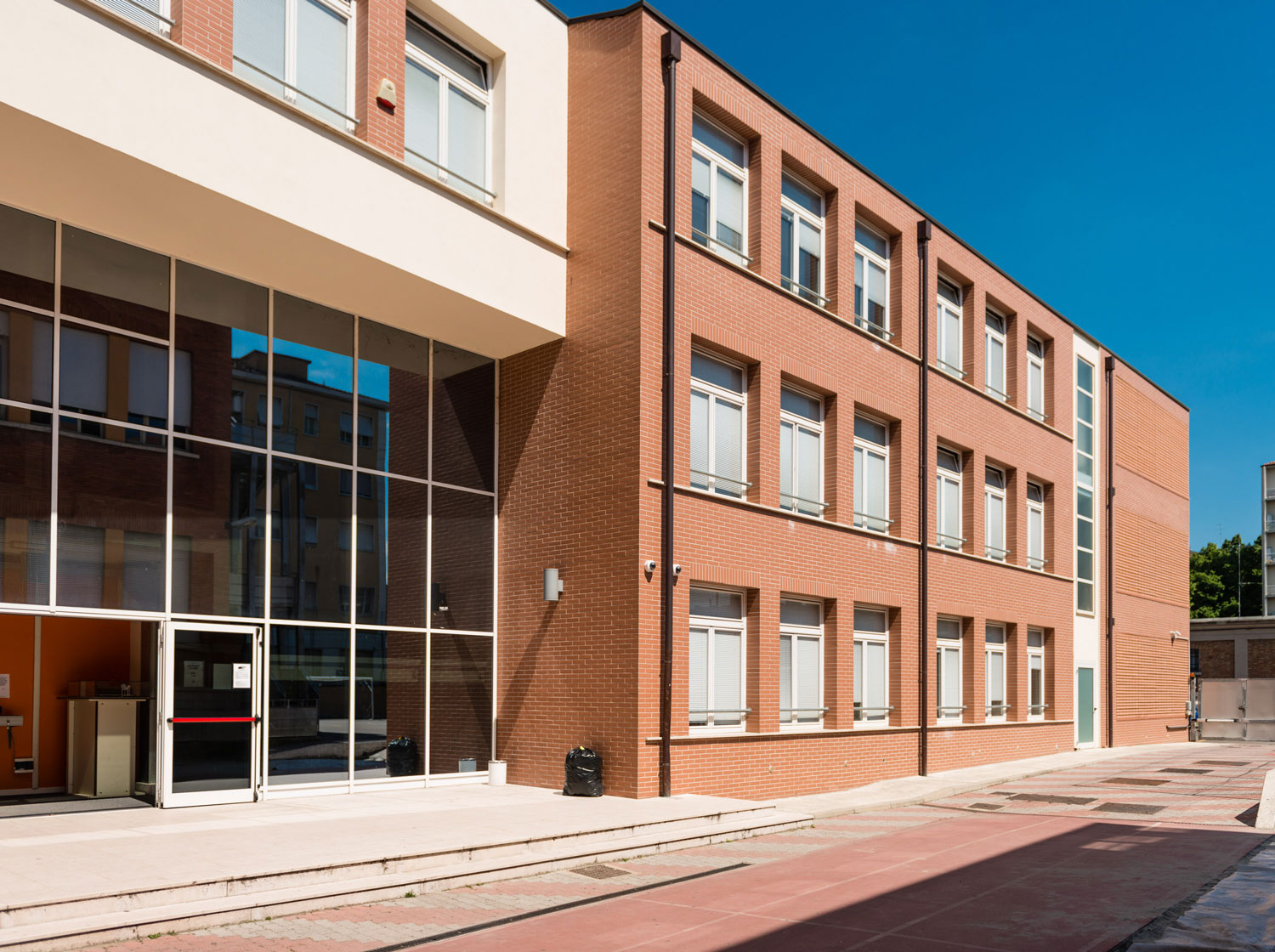LICEO SCIENTIFICO TASSONI,MODENA | AEC COSTRUZIONI LICEO SCIENTIFICO TASSONI,MODENA | AEC COSTRUZIONI